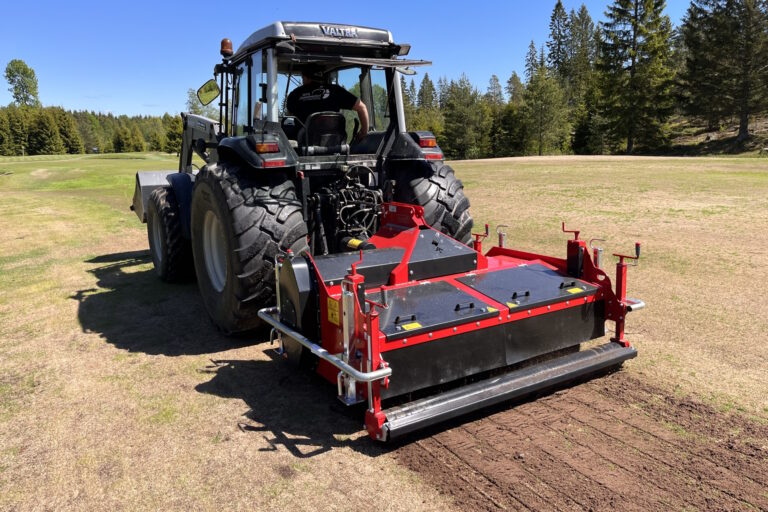 BLEC Machinery for Landscaping and Turf Renovation I Redexim