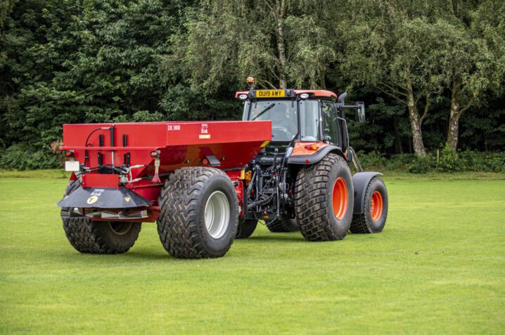 Find your Topdressing Equipment I Redexim