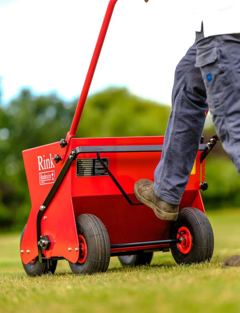 Top Dresser Spreaders | Redexim